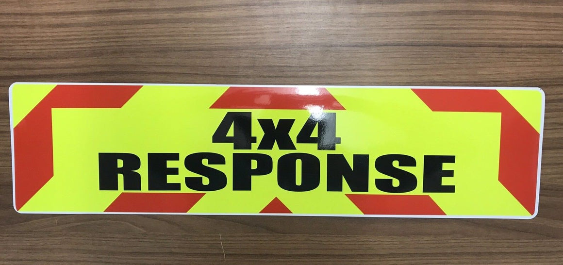 Chevron Design Signage – Safe Response UK